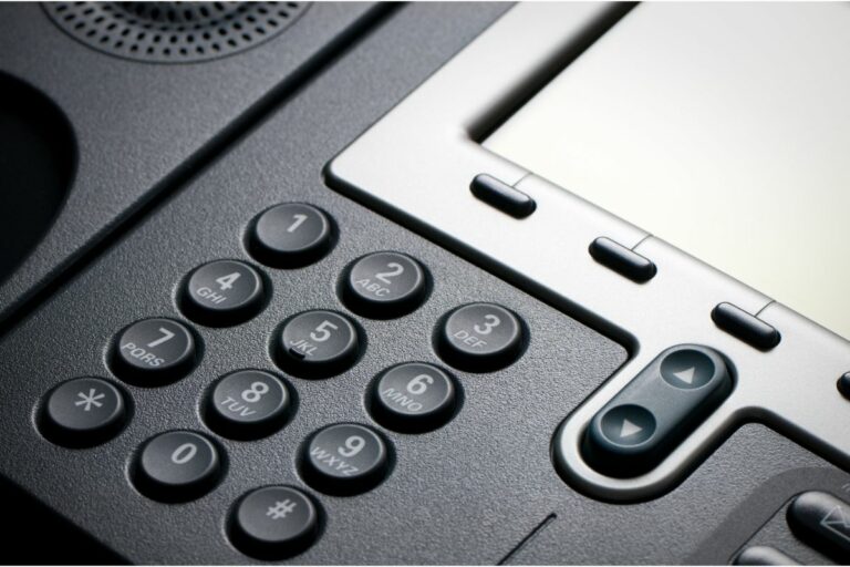 What Is A Neutral Tandem Voip Number? [A Guide For Businesses]
